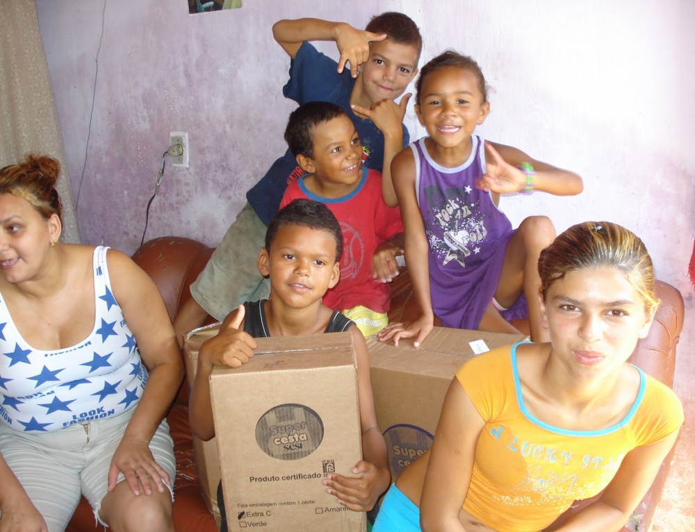Helping Poor Families in Brazil | Give Children Hope